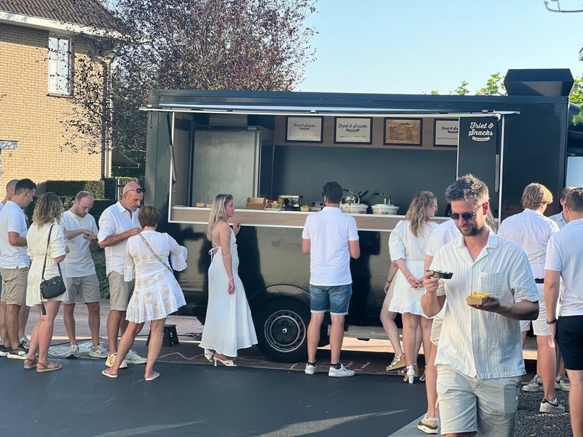 Friet en Snacks on Wheels | Frituur | Ewijk